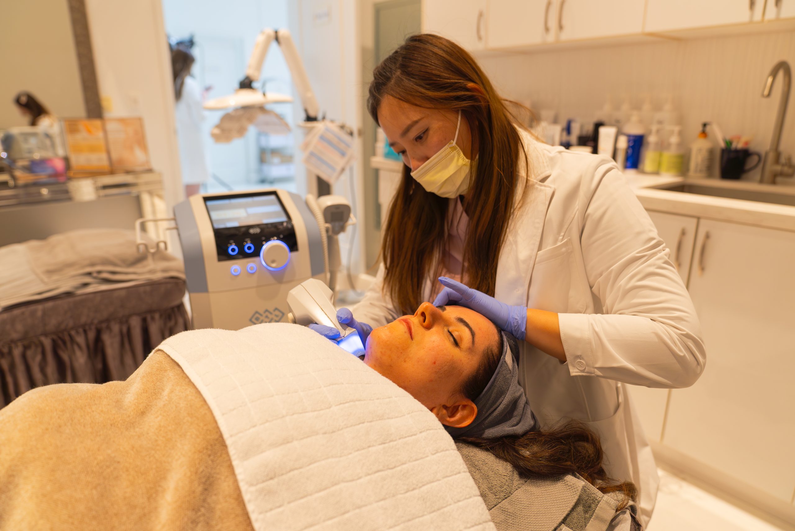 BTL Exilis | M Medi Spa | Toronto Medical beauty Spa